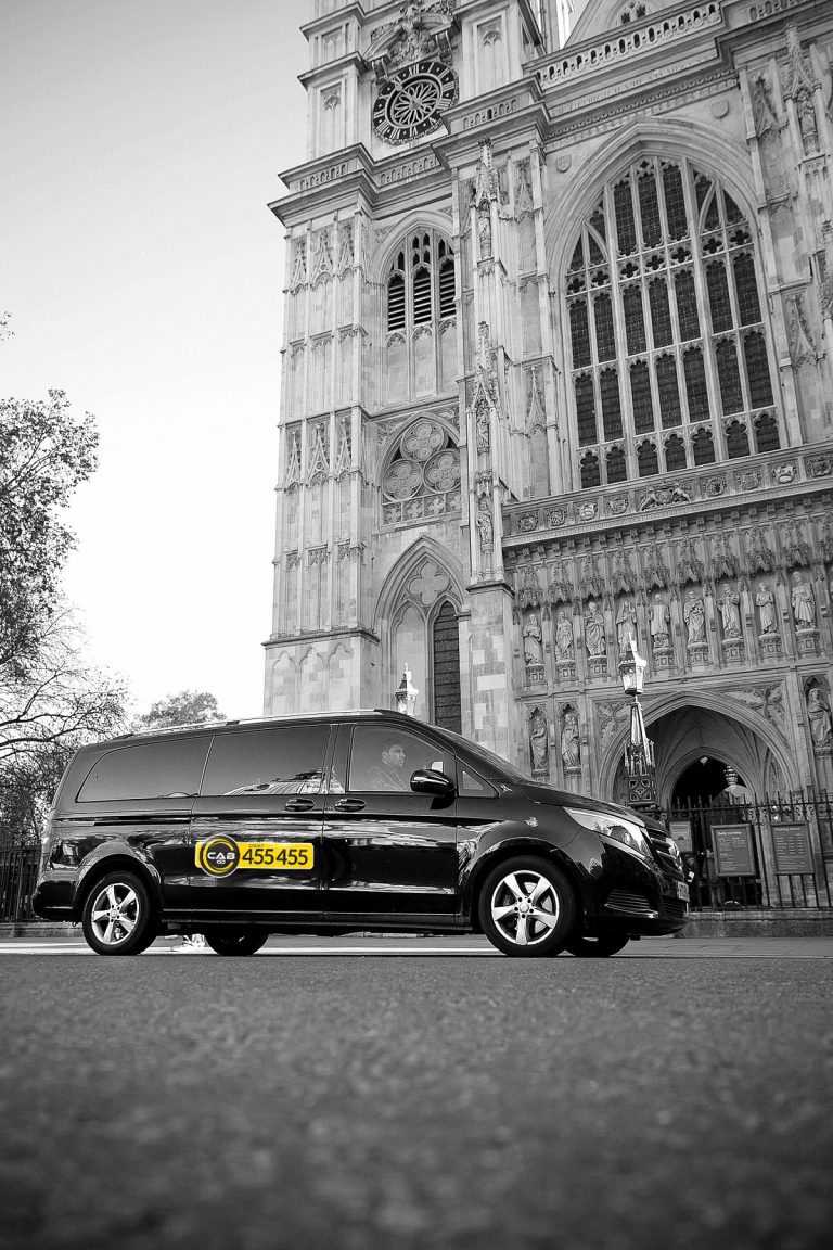 Canterbury Taxi Prices: Low Fares, No Hidden Fees, 24/7 Service!